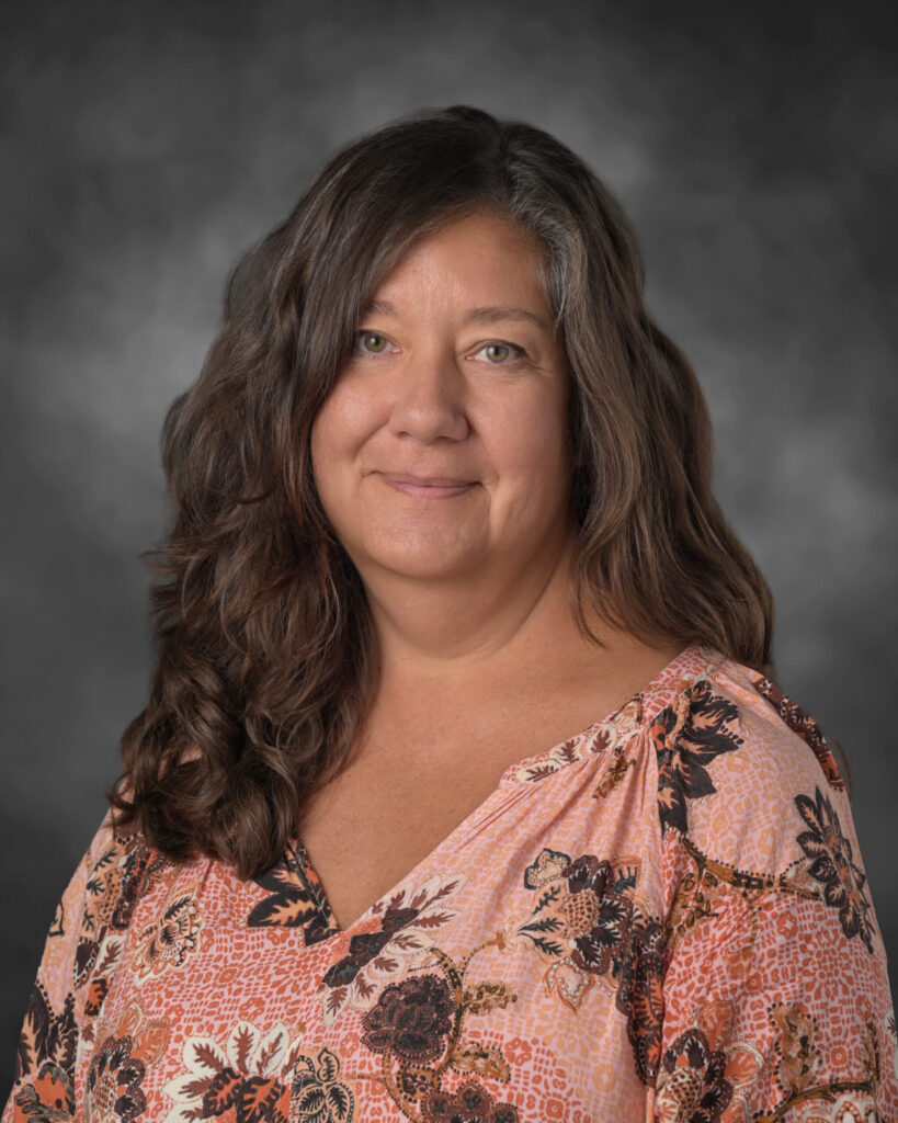 Kelly Peterson - Spirit Lake Community School District